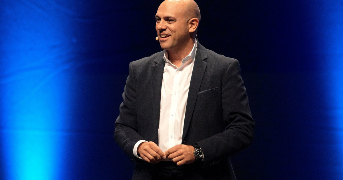 Adam Fields - Masters in moderation