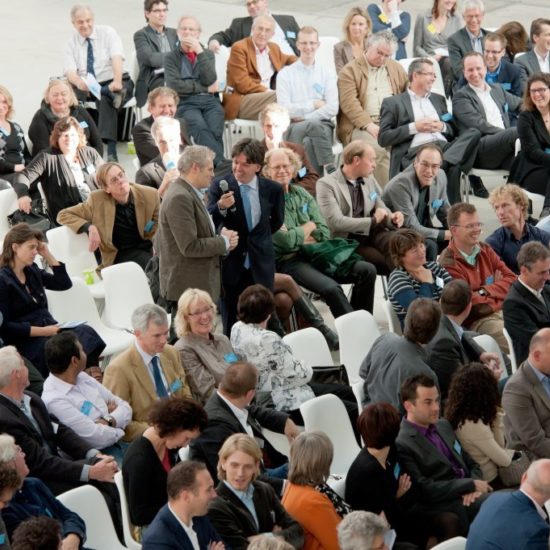 10 reasons why a moderator is crucial to the succes of your online ...